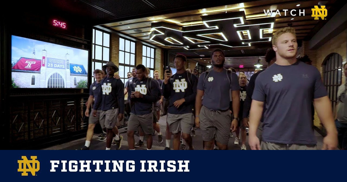 Notre Dame Football Team Locker Room Reaction – Notre Dame Fighting Irish – Official Athletics ...