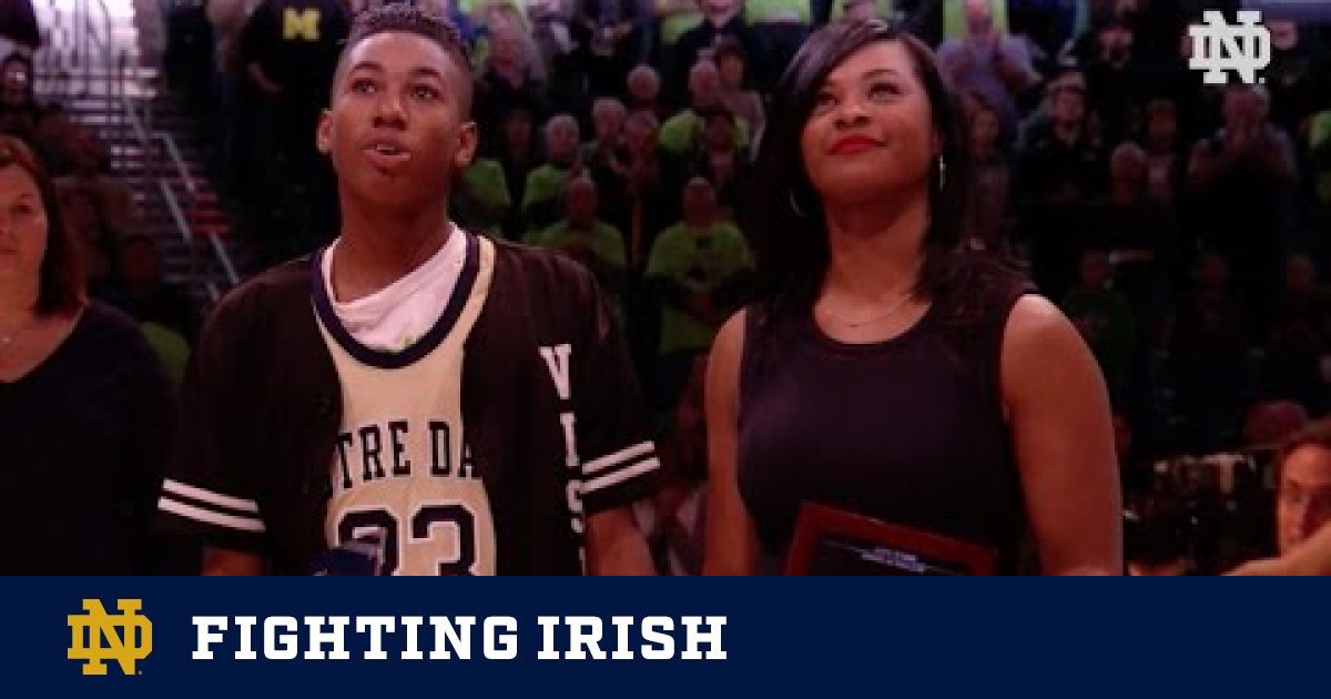 Niele Ivey Ring of Honor Ceremony – Notre Dame Fighting Irish ...