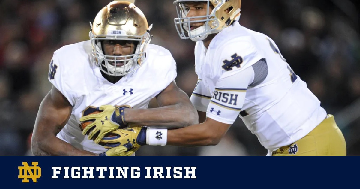 No. 4 Notre Dame falls to No. 13 Stanford 38-36 – Notre Dame Fighting ...