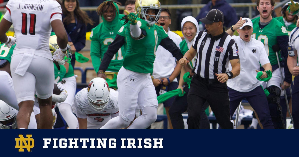 Irish Best The Cardinals In A Physical Battle, 31-24 – Notre Dame ...