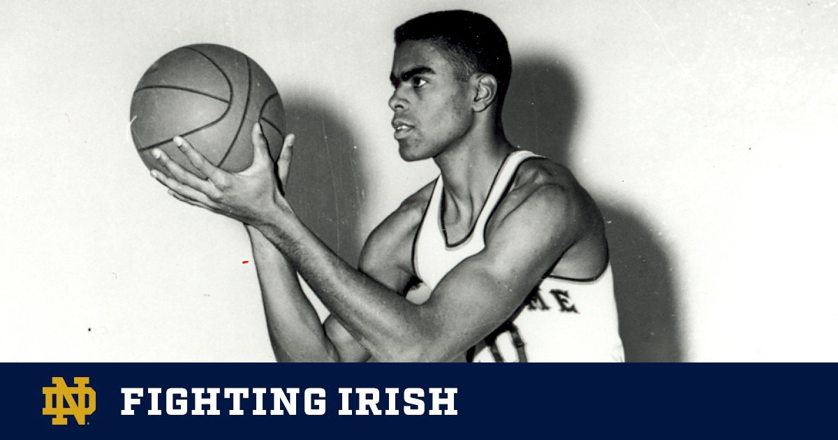 IRISH EXTRA: Hawkins an Irish Trailblazer On and Off Court – Notre Dame ...