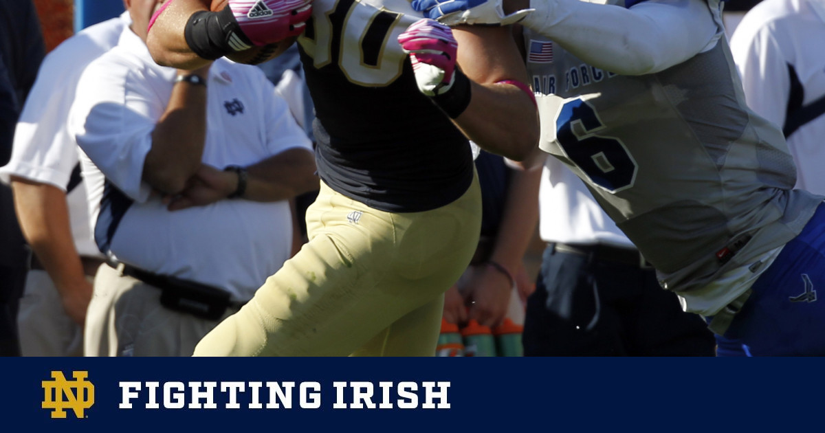 Tyler Eifert, Braxston Cave Named To Mackey, Rimington Watch Lists ...