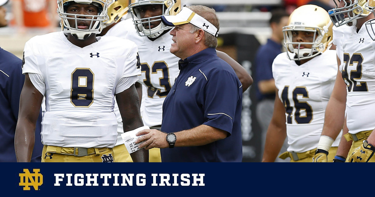 Notre Dame vs. Massachusetts: On to the Next Play – Notre Dame Fighting ...