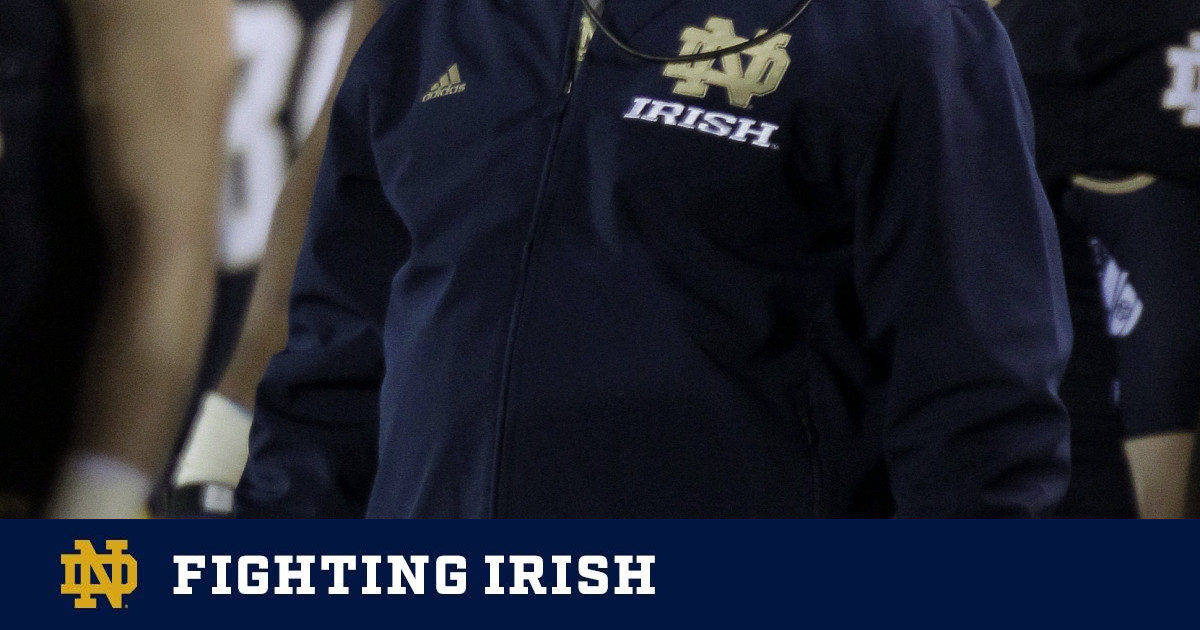 Kelly Named 2012 Walter Camp Coach Of The Year – Notre Dame Fighting ...