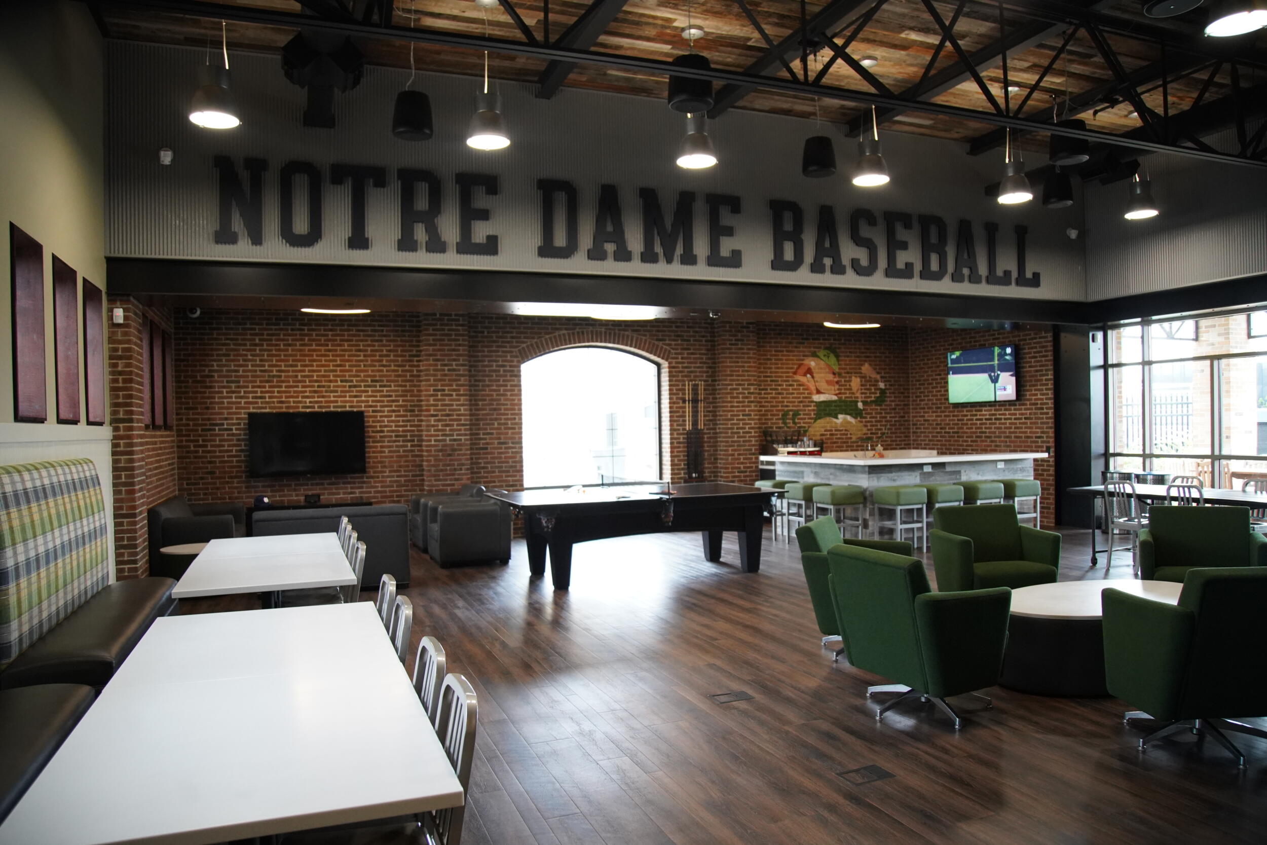 University of Notre Dame Athletics | Fighting Irish | Frank Eck ...