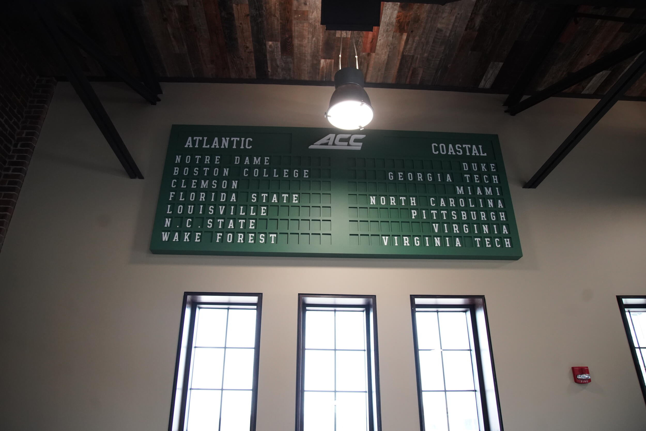 University of Notre Dame Athletics | Fighting Irish | Frank Eck ...