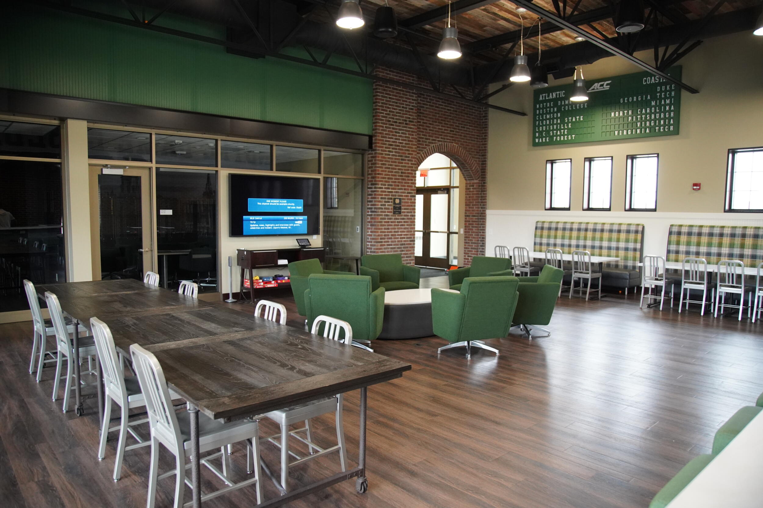 University of Notre Dame Athletics | Fighting Irish | Frank Eck ...