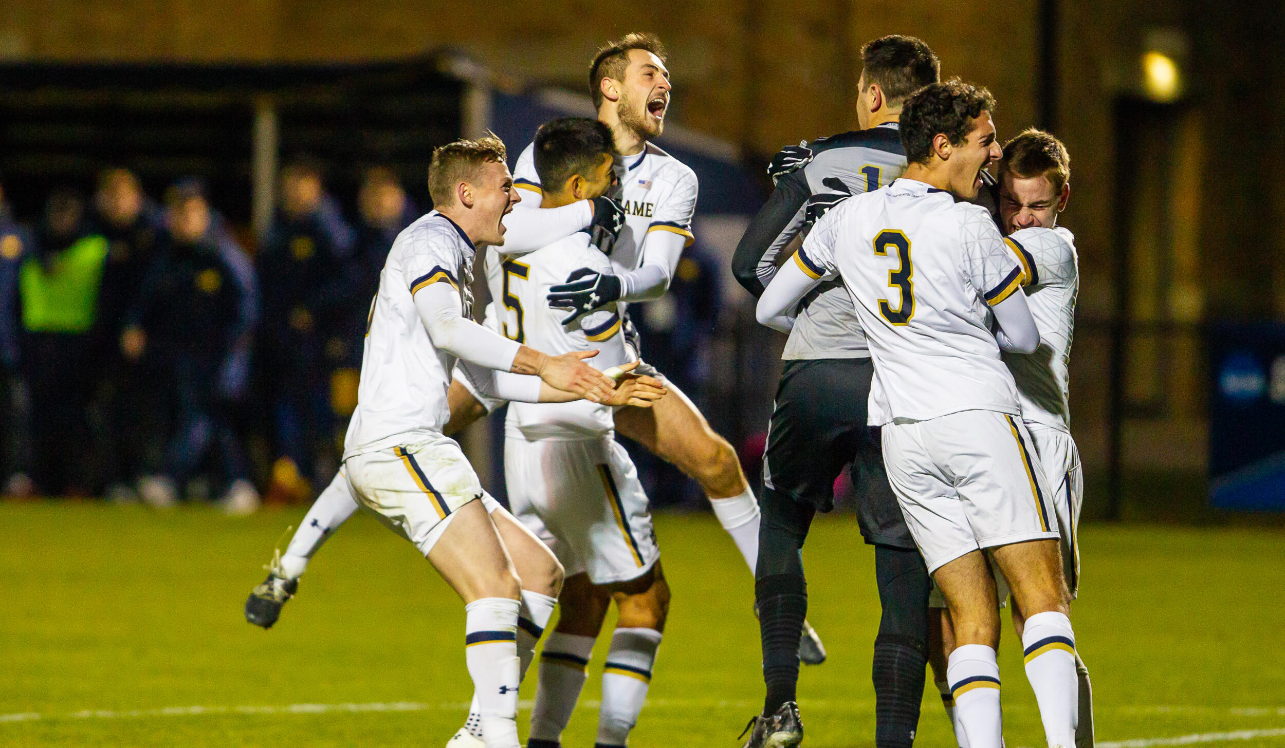 Keeping Up With The Pros: Tommy McCabe – Notre Dame Fighting Irish ...