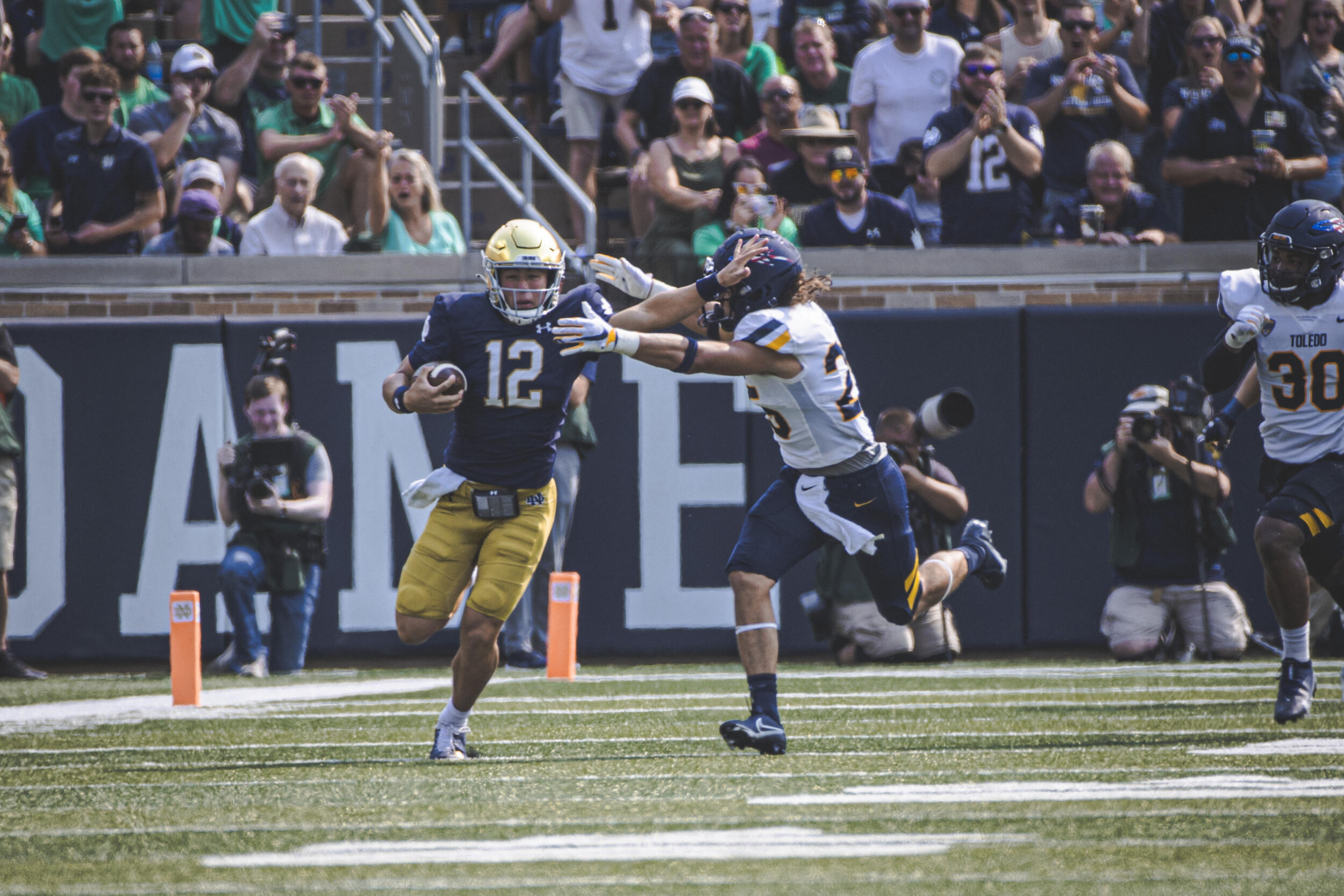 #8/#7 Irish Come From Behind to Beat Toledo, 32-29 – Notre Dame ...