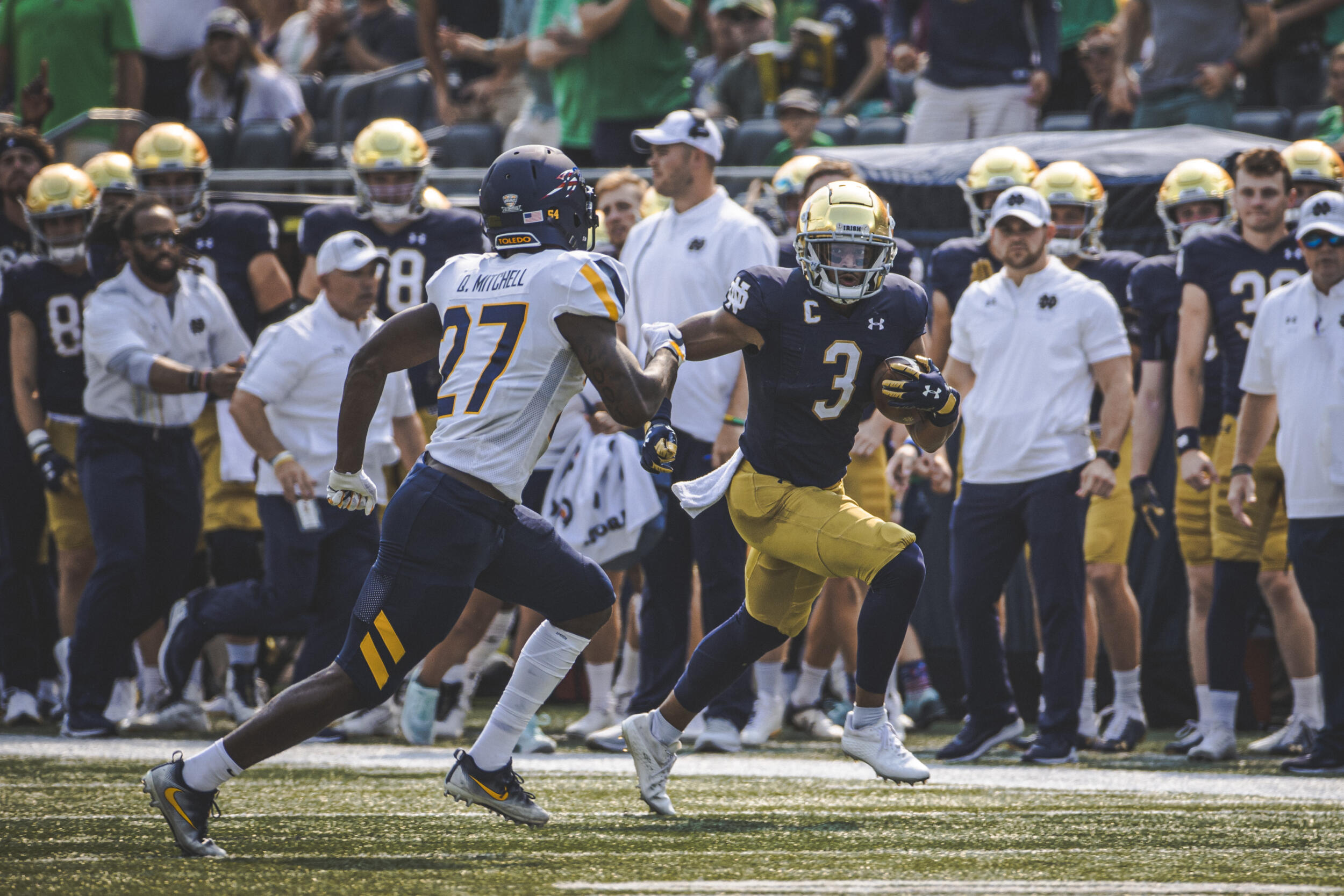 #8/#7 Irish Come From Behind to Beat Toledo, 32-29 – Notre Dame ...